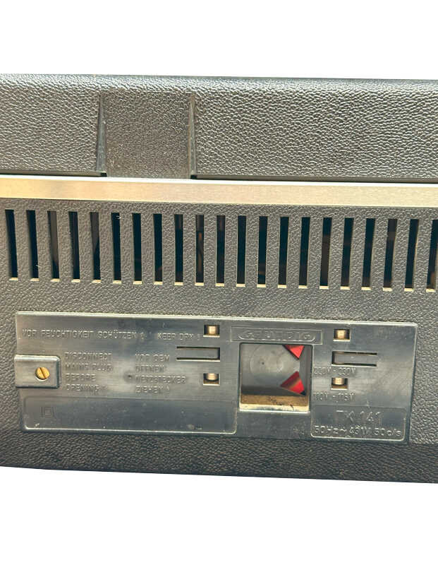 Grundig TK-141 Makaralı Teyip (Kaseti İle Birlikte) AOB4057